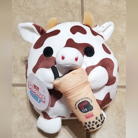 Zuru | Toys | Zuru Snackles Series 2 Bonnie Cow With Kung Fu Tea Boba 9 ...